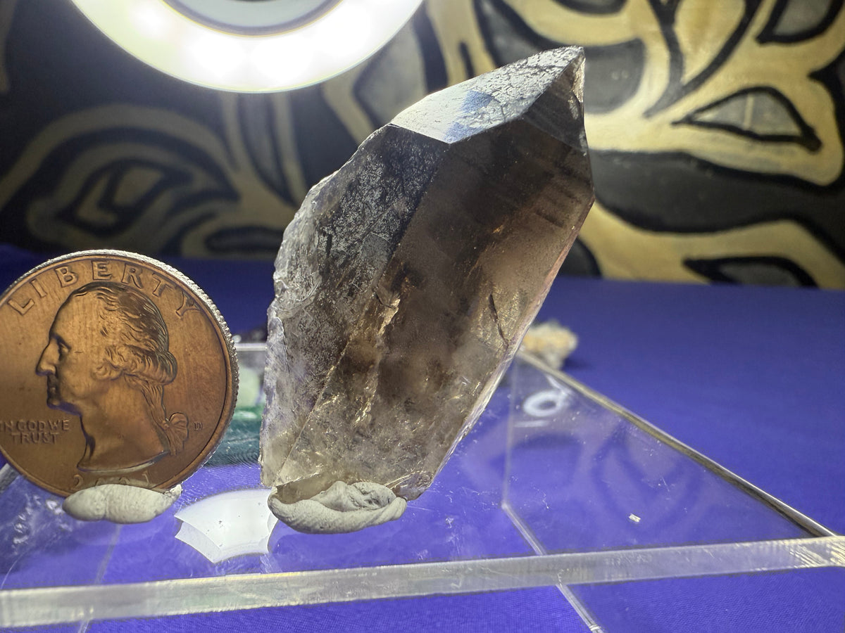 Crystals – Shiny Things For Shiny People